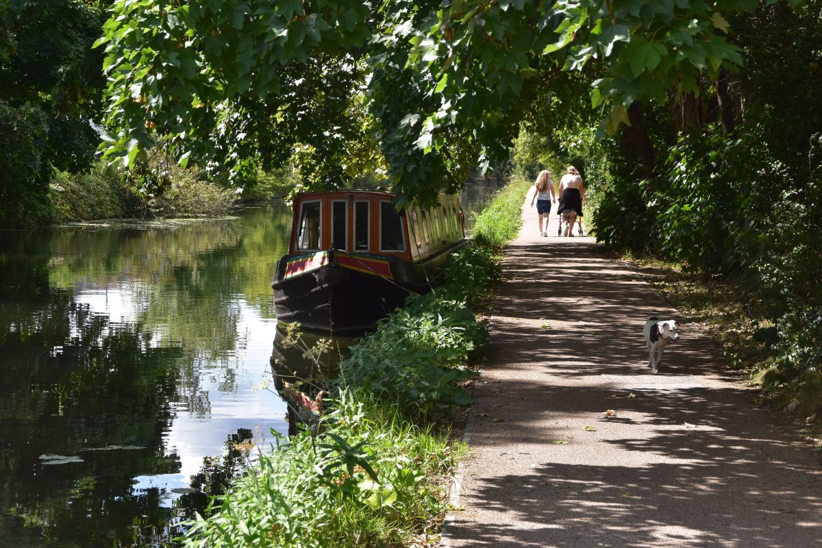 London LOOP guide: by those who, literally, wrote the book: Waypoint51